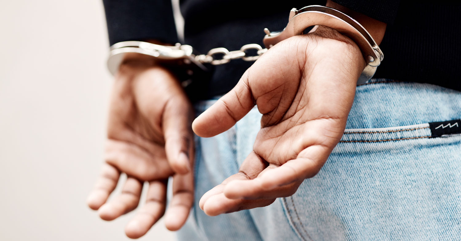 LAS Suit Seeks to End Handcuffing at Arraignments